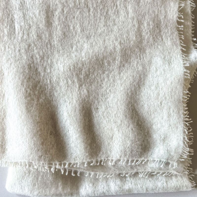 Jampo Handmade Felted Cashmere Scarves In White | ANICHINI