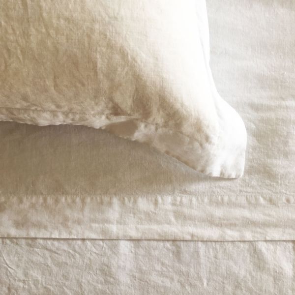 ANICHINI | Vita Washed Linen Bottom Sheets - Relaxed, Modern Luxury ...